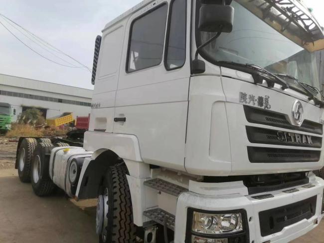 Shacman White Head Truck F3000 6X4 Heavy Head Tractor Truck