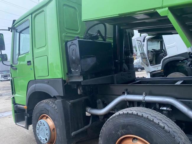 Sinotruk 6X4 Dump Truck