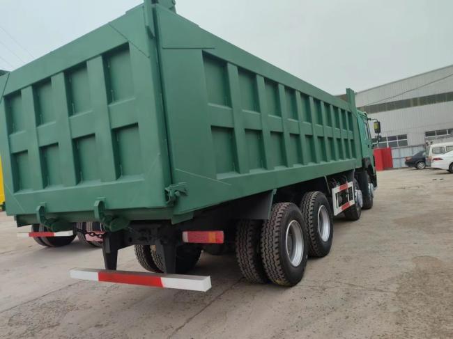 Sinotruk HOWO 371/400/420/380HP 8X4 12 Wheeler Dump Truck New and Used