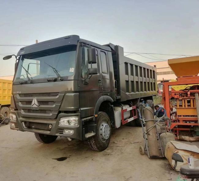 Different Color Sinotruck HOWO 6*4 Dump Truck Secondhand Truck Used HOWO