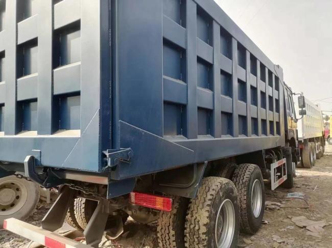 Different Color Sinotruck HOWO 6*4 Dump Truck Secondhand Truck Used HOWO