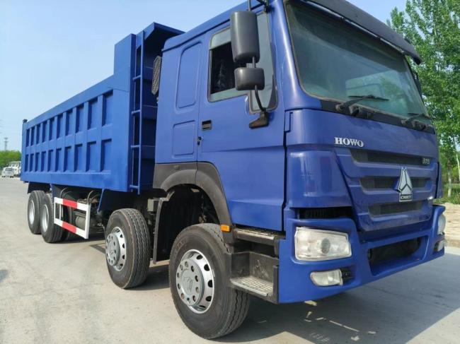 8X4 HOWO Tipper Dark Blue Euro3 Sands Transport Heavy Duty Dump Truck for Urban Construction