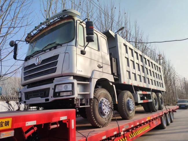 Shacman 8*4 F3000 High Load Capacity Tipping Truck Dump Truck Hot Sale