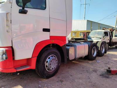 Sinotruk Howoa7 Tractor Head Truck with Tubeless Tire Design and 351-450hp Horsepower