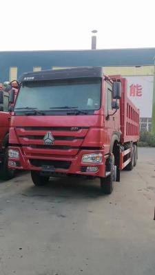 Cina 18 metri cubi di capacità utilizzato HOWO 6X4 Heavy Duty Dump Truck con trasmissione manuale in vendita