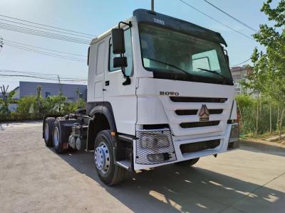 중국 사용 된 HOWO 6X4 420HP 수동 변속기와 함께 고마력 견인 트럭 판매용