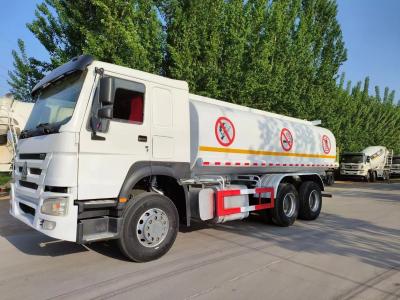 Cina Trasmissione manuale HOWO 6X4 20 28cbm 20000 litri 6000 galloni 371HP petrolio camion cisterna in vendita