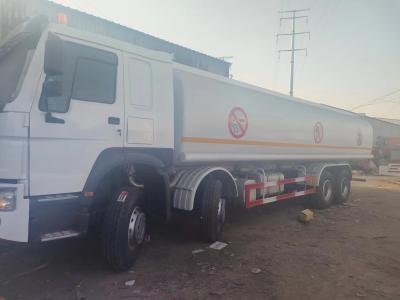China 351-450hp Siontruk HOWO Euro 3/4/5 8*4 Fuel Tanker Truck 10350X2496X3048mm for Fuel Delivery for sale