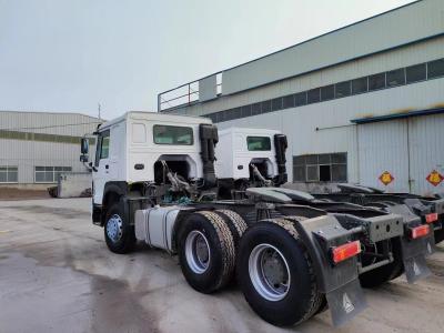 Cina Pneumatici radiali Sinotruk C7h 6X4 430HP Truck trattore Mc11.43-30 con DOT Certificazione in vendita