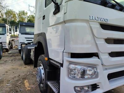 Cina Pneumatici radiali Sinotruk C7h 6X4 430HP Truck trattore Mc11.43-30 con DOT Certificazione in vendita