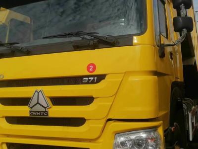 중국 시노트럭 HOWO 6×4 노란색 덤프 트럭 중고 트럭 6-8L 엔진 용량 10개의 타이어 판매용