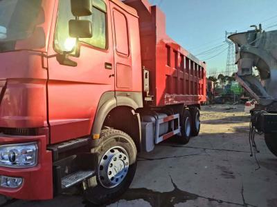 중국 10 타이어 레드 HOWO 6*4 덤프 트럭 및 중고 351-450hp 방사성 디자인 판매용