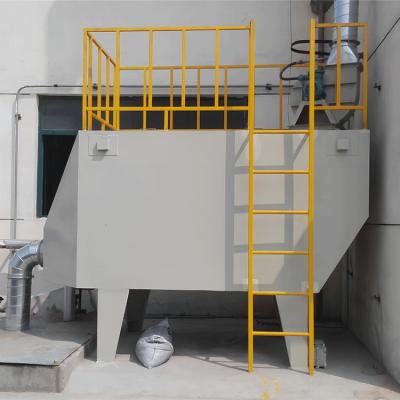 Cina Camera di assorbimento di carbonio attivo industriale di piccole dimensioni Equipaggiamento di trattamento degli odori di scarico Serbatoio di acciaio inossidabile in vendita