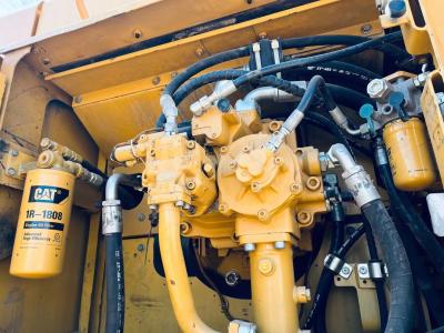 China Second-Hand CAT349D2 Excavator Bucket Capacity 2.1 Cubic Meters for sale