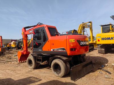Китай Корейский оригинальный использованный экскаватор на колесах Doosan DX150w-7 с вместимостью в 0,75 м3 продается