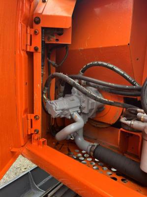 Cina 5850KG Hitachi ZX60 Used Crawler Excavators 6 Ton Construction Machine in vendita