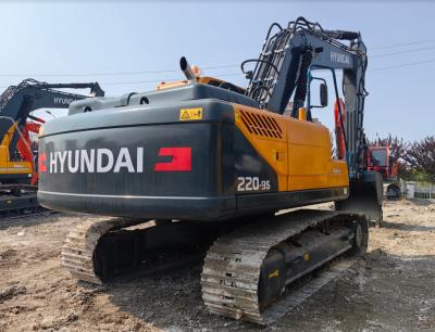 Cina Mercato coreano Hyundai 220LC Used Crawler Excavators Heavy Duty 22T Digger Machine in vendita