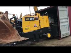Komatsu loader