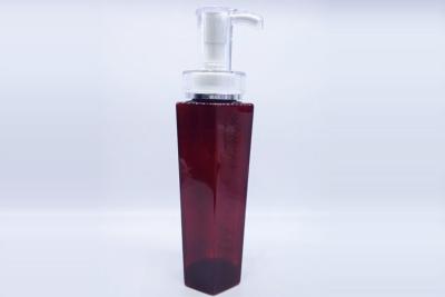 Cina Bottiglie cosmetiche di plastica irregolari del quadrato 400ml con la pompa della lozione in vendita