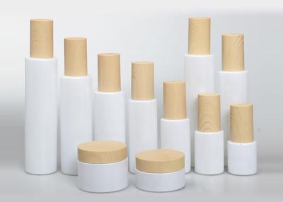 China Berijpte van de het Glaskruik van de Lotionpomp 500ml Kosmetische het Etiketdruk Te koop
