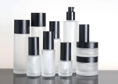 China Berijpte van de het Glaskruik van de Lotionpomp 500ml Kosmetische het Etiketdruk Te koop