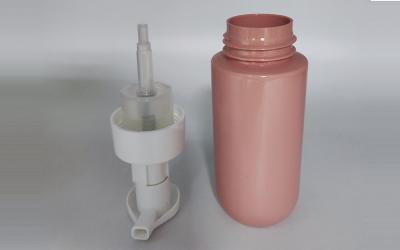 Cina Bottiglia 150ml della pompa del quadrato della schiuma del sapone della mano per l'imballaggio cosmetico dello sciampo in vendita