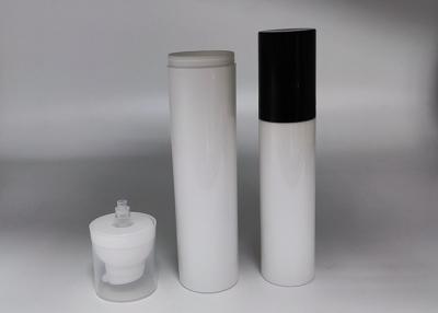 China garrafas cosméticas feitas sob encomenda da loção de 75ml PP com a bomba de imprensa mal ventilada à venda