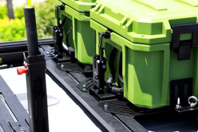 Cina Caselle di copertura auto resistenti alla ruggine supporto camion scatola di attrezzi in acciaio inossidabile supporto di montaggio in vendita