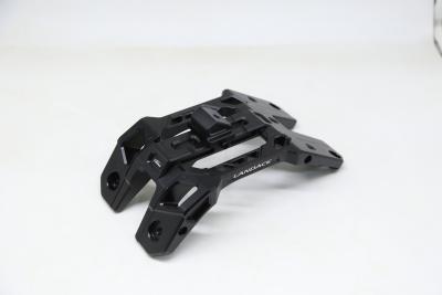 Cina Supporti di montaggio leggeri in lega di alluminio con rivestimento in polvere per strutture luminose a pilastri 4x4 in vendita