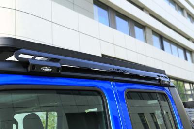 Cina Alumini cross bar full top Jeep JT Wrangler JL JK Roof Rack con semplice installazione in vendita