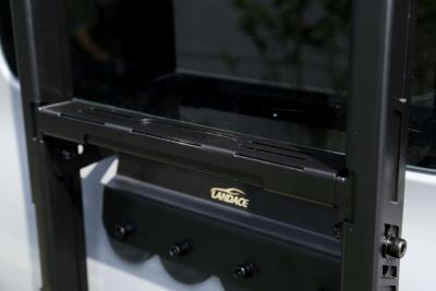 Cina Aggiornare il vostro veicolo 4x4 con serbatoio 300 scala laterale dimensione 840 * 400 * 320mm Facile da installare in vendita