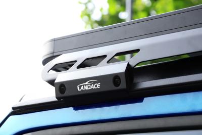 Cina Jeep Gladiator JT Roof Racks Clamping di scarico sulla spina dorsale per un facile montaggio in vendita