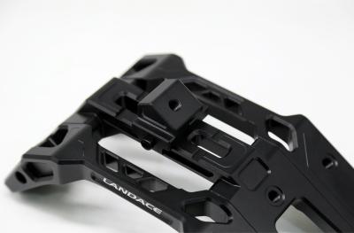 Cina 2016-2018 Wrangler Light Mounting Brackets con costruzione in alluminio meccanizzata CNC in vendita
