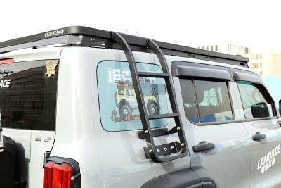Cina Kit di aggiornamento delle scale laterali per veicoli 4x4 con serbatoio 300 e certificato TS16949/ISO9001 in vendita