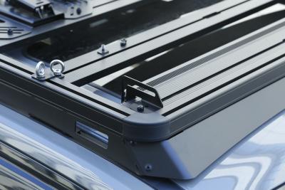 Cina 0.3 kg supporto nero per la comodità dell'installazione dei fari dei fari dei capi dei pezzi auto in vendita