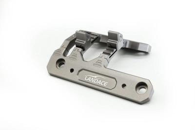 Cina 2020- Jeep Wrangler JL Light Mounting Brackets con Great Wall Tank 300 Compatibilità in vendita