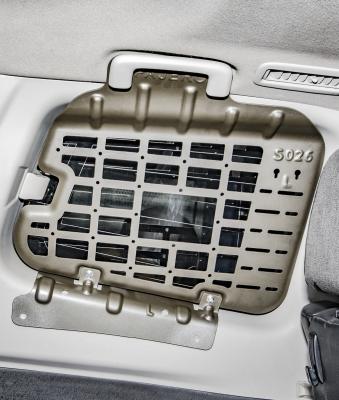 China Legering kofferbak opbergplank raamgaasnet zijraam ophangnet Mitsubishi Pajero Te koop