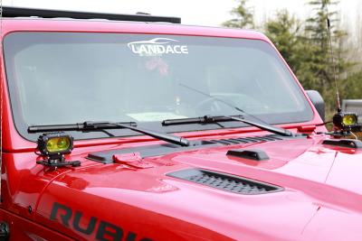 Cina Legatura di alluminio nero luce a LED per guida un supporto di montaggio per pilastro per Wrangler JL JK in vendita