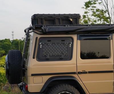 Cina Finestra nera per camper terrestri Gullwing per G-CLASS W463 in vendita