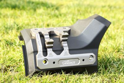 Cina Modifica del veicolo fuoristrada A-Pillar Light Mounting Brackets per Jeep TANK 300 DIY in vendita