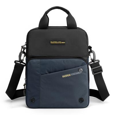 China New fashion waterproof casual multifunctional men's anti-theft shoulder bag, business casual men's portable messenger bag factory