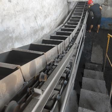 Quality Industrial Chain Conveyor Heavy-Duty Conveyor for Mining, Cement & Bulk for sale