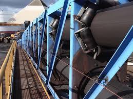 Quality Enclosed Pipe Belt Conveyor Dust-Free Bulk Material Transport for Mining, Cement & Power Plants for sale