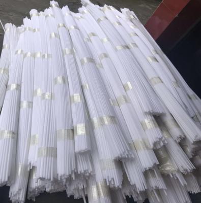 Cina Il Ram liscio di PTFE ha espulso l'alta resistenza chimica di Rod negli ambienti duri in vendita