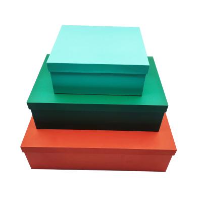China Customized Cardboard Gift Packaging Box Decorative Gift Boxes With Lids for sale