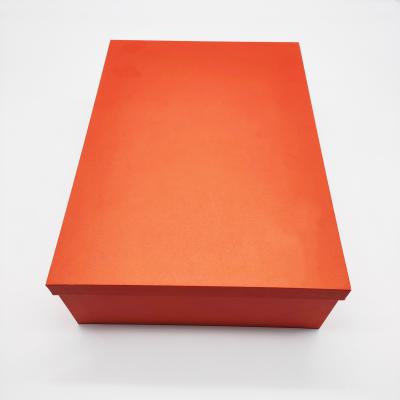 China Customized Cardboard Gift Packaging Box Decorative Gift Boxes With Lids for sale