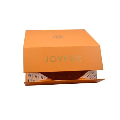 Cina Luxury Custom Logo Carta grande Chiusura magnetica Pieghevole Scatola regalo magnetica Imballaggio in vendita