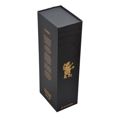 China Caixa de embalagem de vinho de papel magnético preto com logotipo impresso personalizado com forro de esponja em relevo à venda