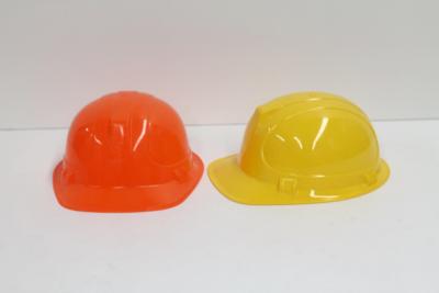 Cina La sicurezza scherza i caschi/caschi di plastica dello strumento per condurre gli autocarri con cassone ribaltabile in vendita