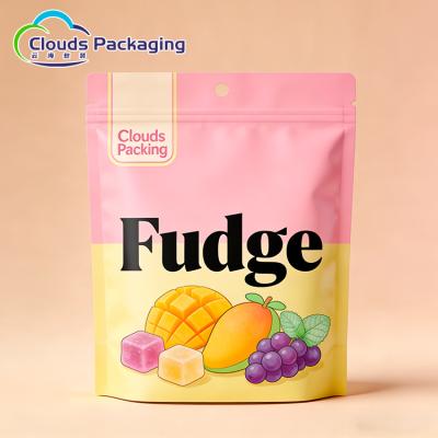 China Food Grade Stand Up Zipper Pouch With Custom Logo Printed For Fudge Oatmeal Packaging for sale